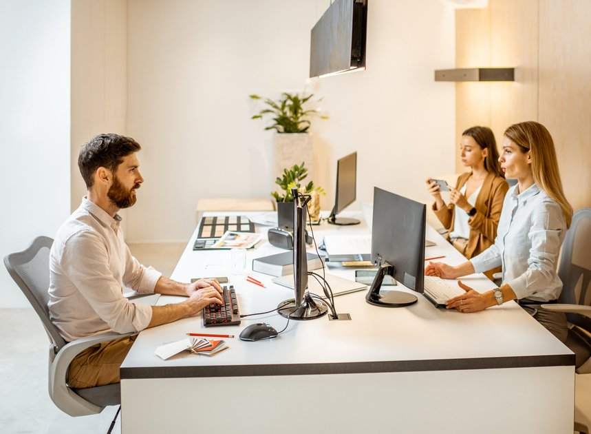 Salesforce for Professional Services: Key Benefits and Use Cases